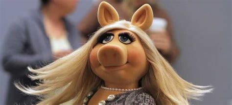 Miss Piggy From ‘the Muppets And Body Positivity The Artifice
