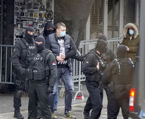 U Telefonima Devojaka Privedenih U Vezi Slučaja Velje Nevolje Pronađene Slike Sakaćena Ljudi