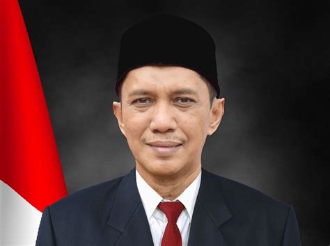 Jubir Paslon 01 Sorot Tanda Pengenal Dan Kegaduhan Di Debat Perdana