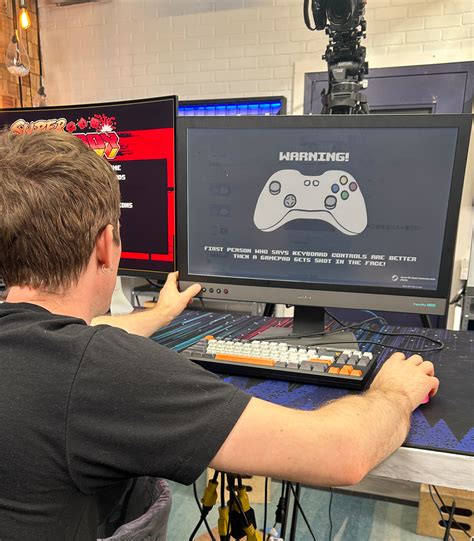 If You Wonder Why Your Teammates Suck Its Cause They Game On An E Ink