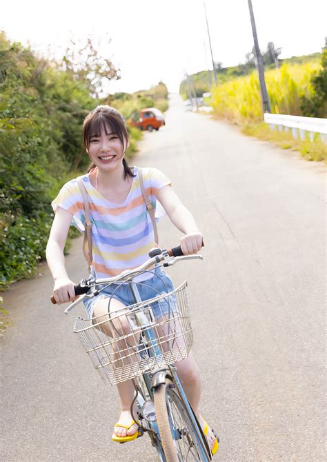 Mio Ishikawa 石川澪 1st写真集 デジタル特装版 『unusual』 Set 01 Everia Club