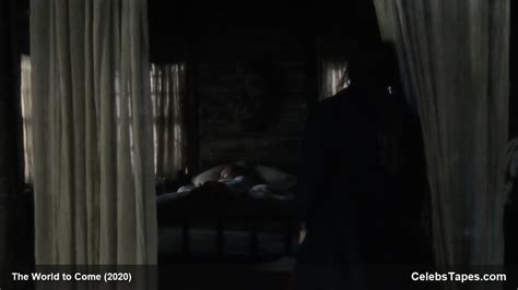 Vanessa Kirby Nude Topless Lesbian Sex With Katherine Waterston Sexy