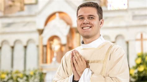 Pe Frei Carlos Roberto Gozzi Ofmcap Arquidiocese De Florianópolis