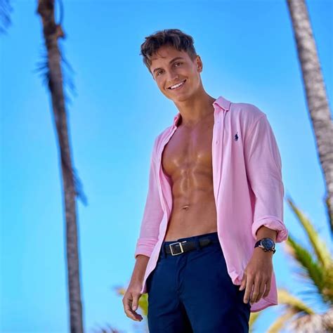 Karl Weihe Karlweihe • Threads Say More