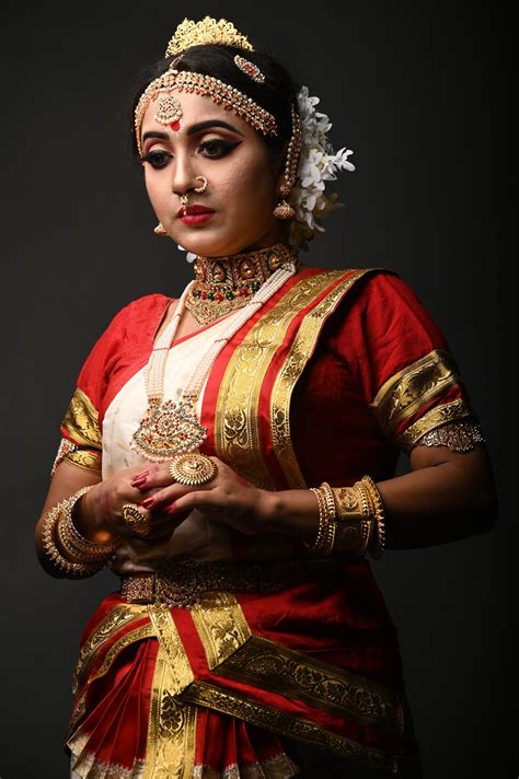 A Female Classical Dancer Pixahive