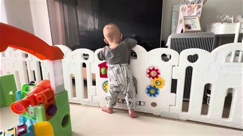 난간 붙잡고 한발자국씩 걸어요~ Youtube