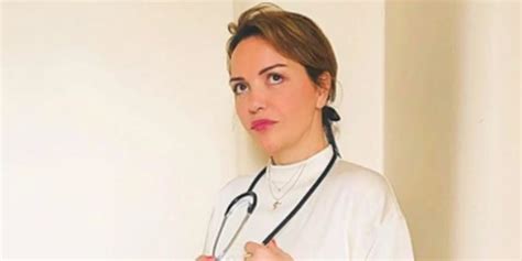 Vera Ora I Kthehet Punës Në Spital Është Detyra Ime Gazeta Telegraf