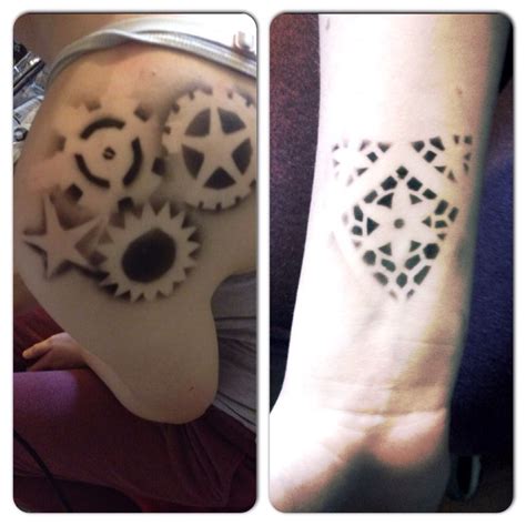 Practice Of My Airbrush Stencil For My Hr Giger Project Hr Giger Paw Print Tattoo Print Tattoos