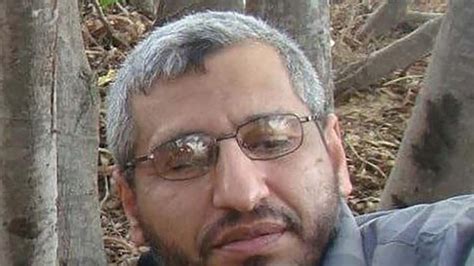 لقبه جاء من عدم بقائه بمكان محدد من هو محمد الضيف دوليات