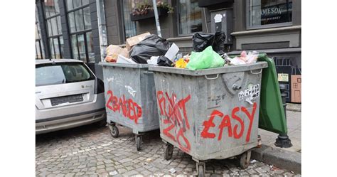 Със закон дават право на кмета да глобява за боклук на улицата