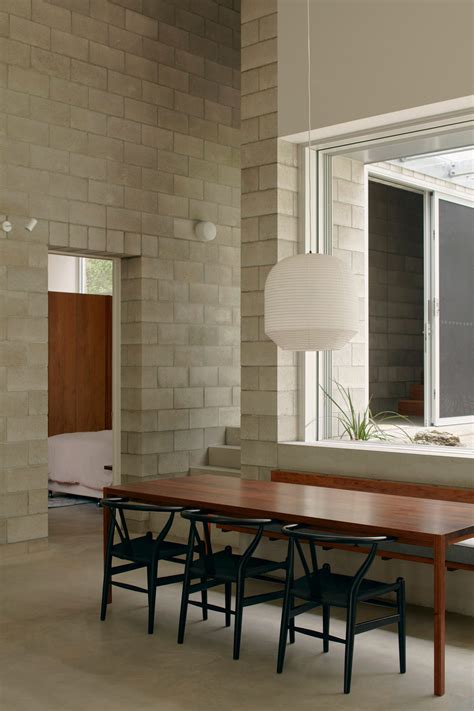 Ten Tactile Home Interiors Featuring Exposed Concrete Blockwork