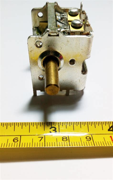 Vintage Alps Japan Variable Capacitor Nos 25 450pf Meshed Am Fm Short