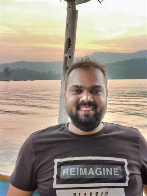 Vishwa Chikate Medium