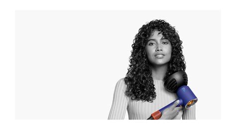 مجفف الشعر Dyson Supersonic Nural™ دايسون