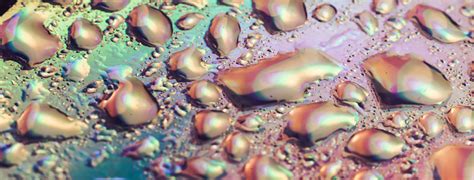 홀로그램 효과의 아름다운 추상화 무지개 컬러 라이트 워터 드롭을 닫습니다 디자인에 대한 배경 패턴입니다 매크로 사진 보기 0명에 대한 스톡 사진 및 기타 이미지 Istock