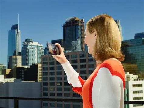 Motorola Launches The Moto Z Play Smartphone In Australia Women Love Tech