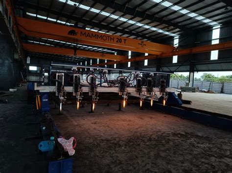 Multi Torch CNC Gas Cutting Machine At Piece CNC Gas Cutting Machine In Vadodara ID