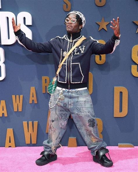 Pin By Fivebyfivez On Celebrities Lil Uzi Vert Style Cool Outfits