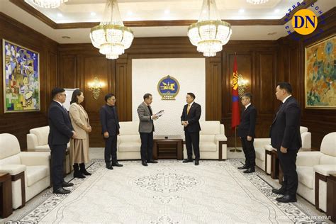 Хууль тогтоомжийн тухай хуульд нэмэлт өөрчлөлт оруулах тухай хуулийн төслийг өргөн мэдүүллээ Dnn Mn