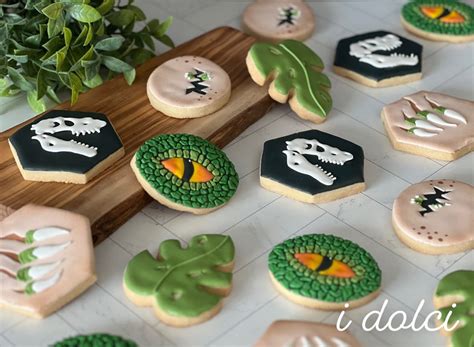 I Dolci Dr Ian Malcolm God Creates Dinosaurs God