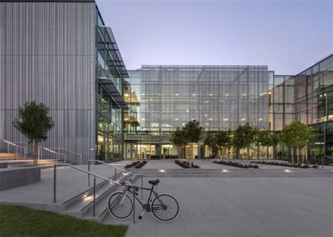 Loyola Marymount University Life Sciences Building Education Snapshots
