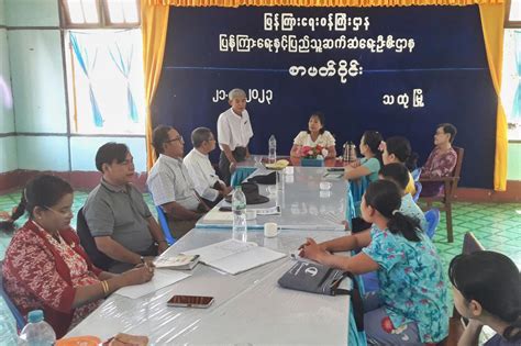 သထုံခရိုင် ပြည်သူ့စာကြည့်တိုက် လူထုအခြေပြုဗဟိုဌာန၌ စာဖတ်ဝိုင်းဆွေးနွေးပ