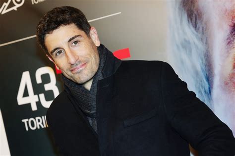 Jason Biggs And Jenny Mollen Call It Quits After 18 Years Of Marriage