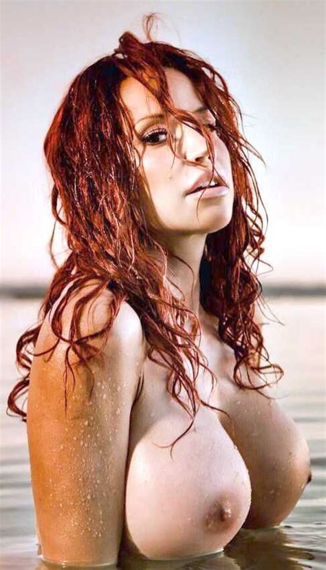 Big Tit Babe 3084 Big Tit Babes