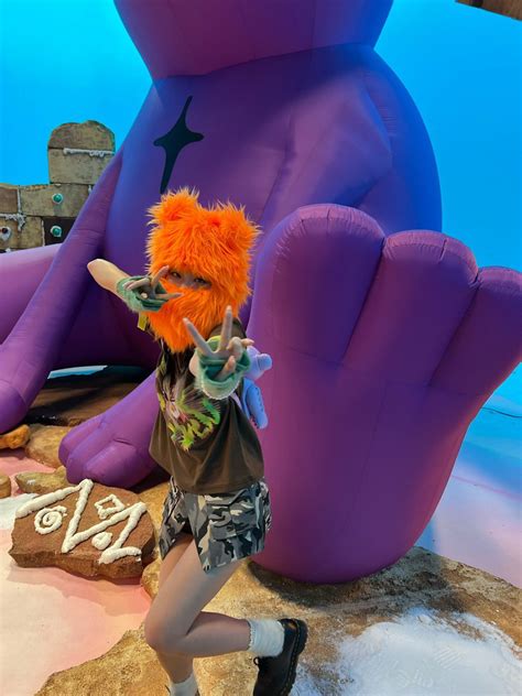 띠로리 On Twitter