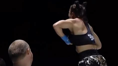 Viral Female Fighter Who Flashed The Crowd Is The Latest Overnight