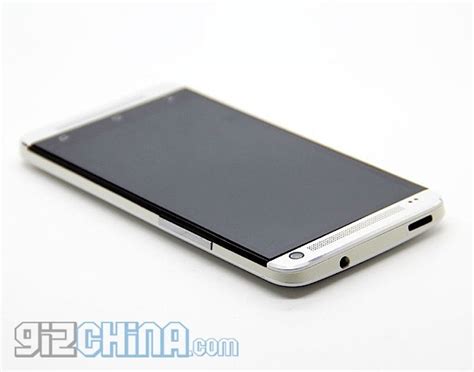 Goophone อย่างเนียน ก็อป Htc One วางขายในชื่อ Hdc One Specphone