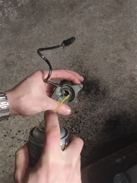 Полная переборка замка багажника — Audi 80 B4 2 л 1992 года поломка Drive2