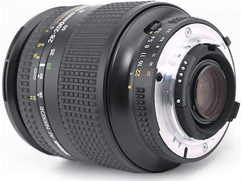 Nikon's AF Zoom Nikkor 28-200mm f/3.5~5.6D IF wide-telephoto zoom lens ...