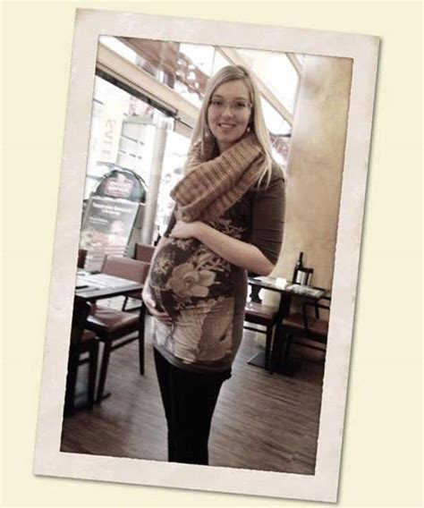 Weeks Pregnant With Twins Ultrasound Belly Pictures Symptoms About Twins