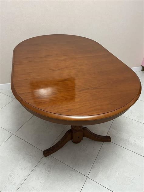 Обідній овальний роздвіжний стіл — ціна 9999 грн у каталозі Столи Купити товари для дому та