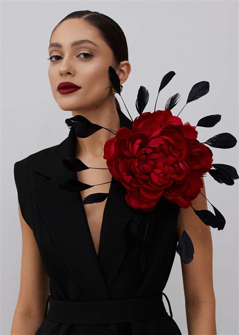 Big Brooch — большие броши цветы из ткани и дизайнерские украшения