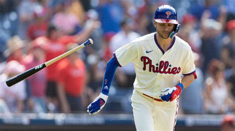 Mom Of Slumping Shortstop Has Booed Son Yardbarker