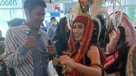 Tesalonika Paulus Cewek Manado Yang Jadi Perhatian Saat Opening Ceremony Pit Dan Mukernas