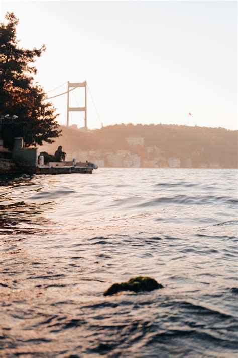 무료 이미지 바다 물 하늘 잔광 황혼 구름 해돋이 일몰 은행 호수 나무 수평선 수로 고요한 경치 바람 파도 다리 독 새벽 시티 자연