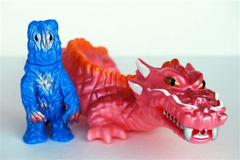 Manda Godzilla Toy