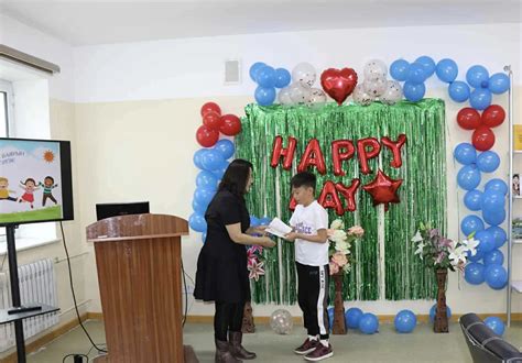 ХЭРВЭЭ БИ ХҮҮХДИЙН БАЯРЫГ ЗОХИОН БАЙГУУЛДАГ БАЙСАН БОЛ” сэдэвт зохион бичлэгийн уралдааны