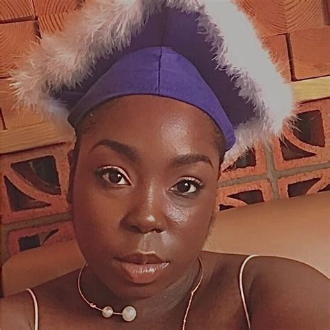 Tabby Tabby 03 On Threads