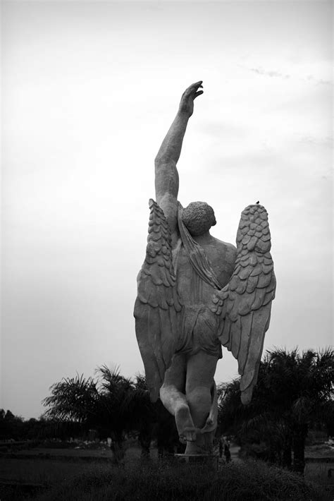 Angel Statue Back Photos Download The Best Free Angel Statue Back
