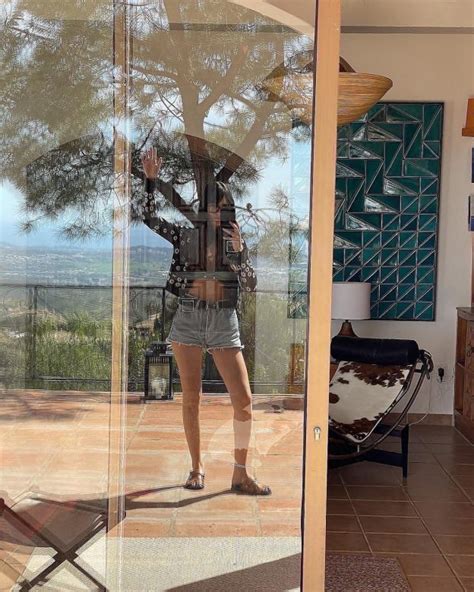 Leia Sfezs Sexy Legs In Tiny Shorts And Skirt 9 Photos The Fappening