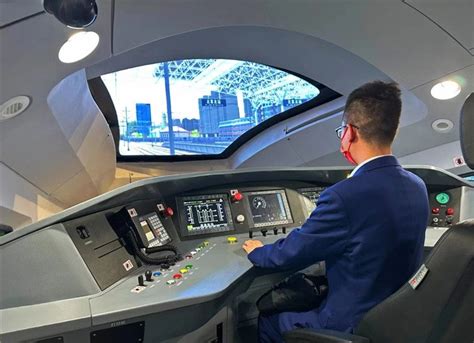 动车组高铁模拟器 高铁驾驶仿真模拟舱模型 铁路培训 产品关键词 高铁模型行驶 动车组模拟器 模拟器动车 列车模拟器企业 模拟列车动车组多钱 列车模拟器动车组