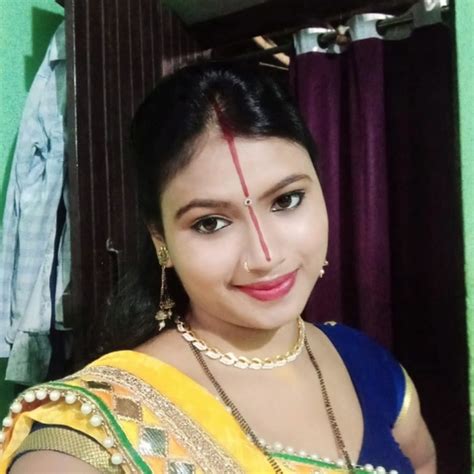 nisha prajapati vlogs youtube
