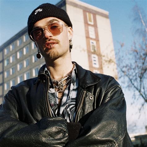 Emily Dodd Noble Captures Intimacy And Hedonism In Berlins Underground Rave Scene 1854