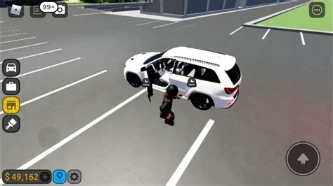 Trackhawk V8 Engine In Roblox Driving Empire Youtube