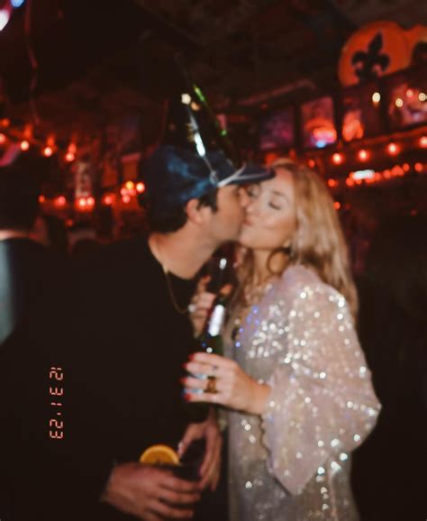 D A N I E L L E Danielleschramm • Instagram Photos And Videos