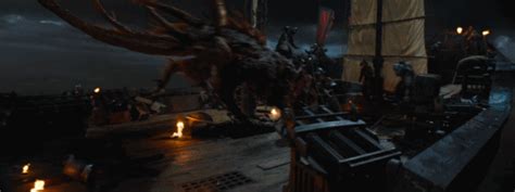 [액션] 서스팬션 액션 ㅡ 용 은 미 로 ㅡ 대국의 황제를 암살하려는 암흑조직 저장 파일썬